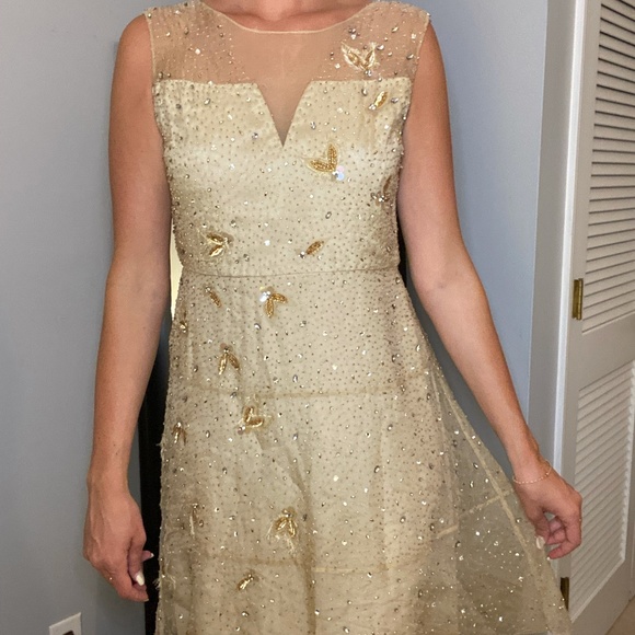 Dresses | Elie Tamari Sleeveless Gold Sequin Dress | Poshmark